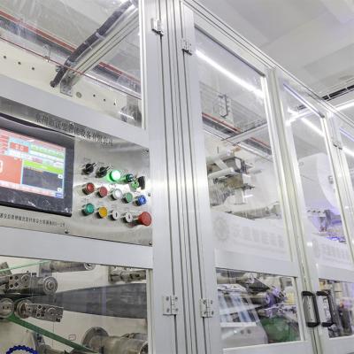 中国 1200pcs/min フルセルボ 衛生パッド 製造機械 輸出 原材料 販売のため