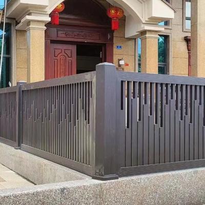 China Zwart / wit / grijs / houtkorrelpoeder gecoate aluminium hek om aan uw esthetische behoeften te voldoen Te koop