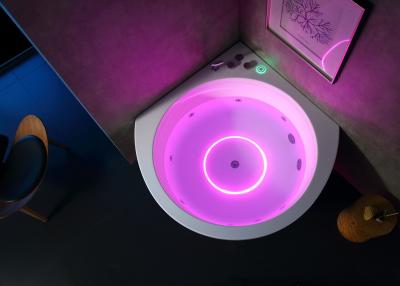 Cina Premium Ladodo E-8005B Corner Massage vasca da bagno con luce LED cascata musica in vendita