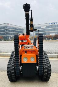 Cina Dispositivo di estinzione di incendio a spruzzo d'acqua mobile di tipo "mining crawler" in vendita