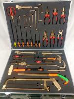 China 36 Piece Non Magnetic EOD Tool Kit Beryllium Bronze Explosion Proof 21% Hydrogen Safe for sale