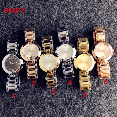 Cina Spessore impermeabile dell'orologio 12mm del quarzo della lega 5ATM per gli uomini in vendita