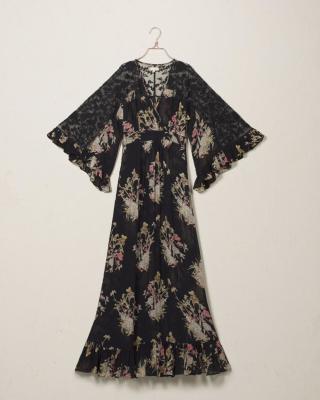 China V-decote bordado floral Maxi Woman Dress da cintura do império do projeto da forma à venda