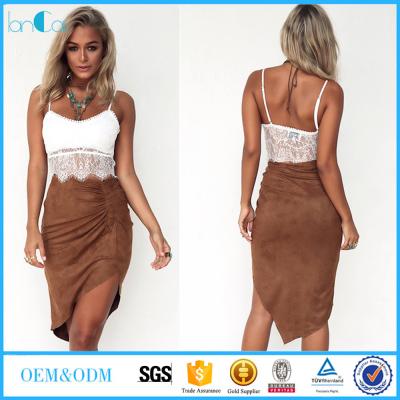 China De duas partes da parte superior e da camurça do laço do vestido imite grupos do verão das mulheres da saia à venda