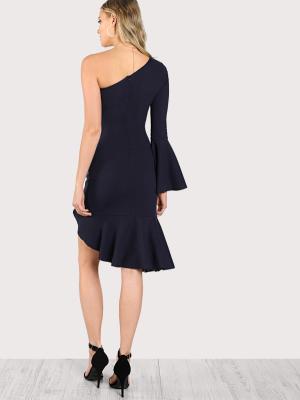 China vestido da forma das mulheres do ombro do verão um à venda