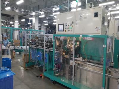 China Full servo Sanitary Napkin Packing Machine Mitsubishi Controlling PLC for sale