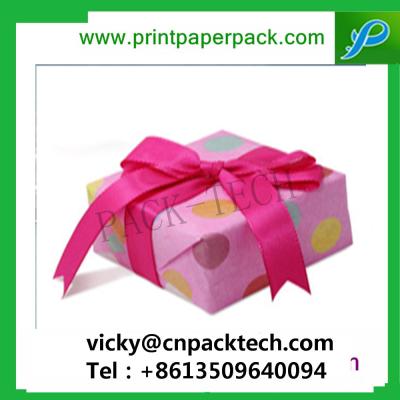 China Romantic and Elegant Wedding Favors Jewelry Packaging Boxes with Cotton Insert Confectionery Pastry Cookie Candy Boxes for sale