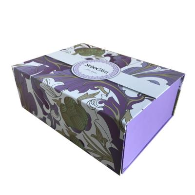 China Bespoke High-End Elegant Folding Paper Jewelry Box Luxe Ribbon Jewelry Box Custom Paper Gift Box for sale