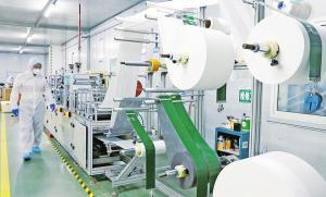 Cina Touch screen ad alta velocità di Urtla maschera di protezione di 3 pieghe che fa macchina in vendita
