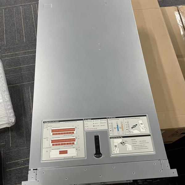 Quality 32x 2.5 Inch Disk Rack Mount Server For De Ll R940xa Private Mold Customizable for sale