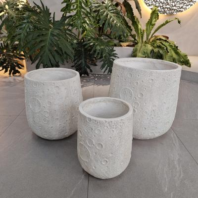 Cina Piantatrice leggera in fibra di argilla per decorazioni domestiche e esterne in vendita
