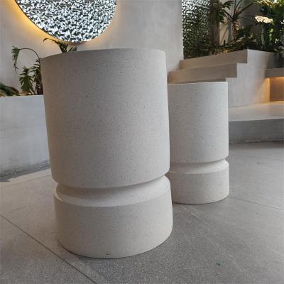 Cina Pottini di piante in fibra di argilla rinforzata per ornamenti domestici all'aperto in vendita