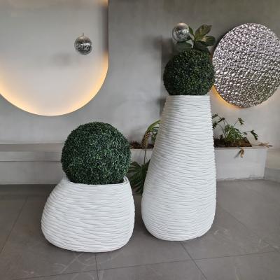 China Glasvezel Grote Hars GRP Planter Box Voor Tuin Binnen- en Buiten Decoratie Te koop