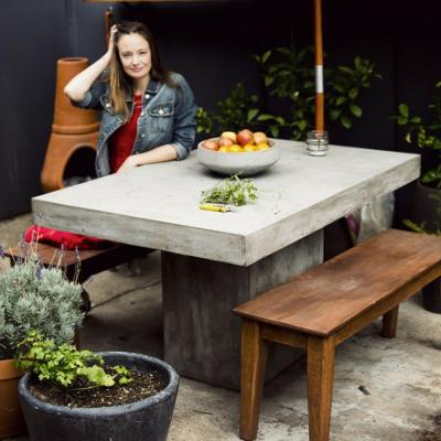 China Home Furniture Modern Living Room Concrete Table White Round Concrete Coffee Table for sale