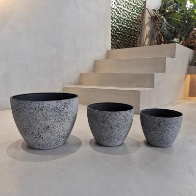 China Lightweight Plastic Flower Planter Pots Indoor Outdoor Home Garden Large for sale