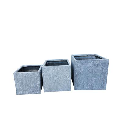 China Flower Planters Pots Reinforced Clay Planter with and Good Air Permeability for sale