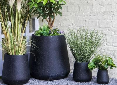 Cina Arricchisci il tuo giardino con eleganti piantoni a forma rotonda in vendita