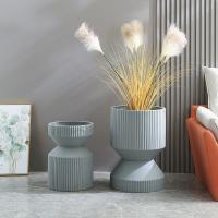 China Quangui Fiber Clay Planter Round D440x390mm Powder Coated Modern Plant Pot for Patio Garden for sale