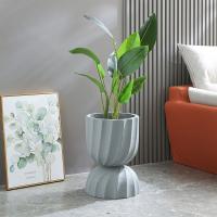 China Quangui Fiber Clay Planter Round D440x390mm Powder Coated Modern Plant Pot for Patio Garden for sale