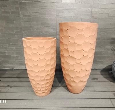 Improved Drainage Fiber Clay Planter with Textured Surface and Drainage Holes