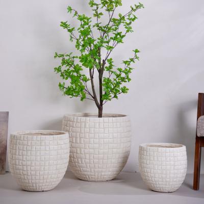 China 現代 ヴィンテージ ノルディック オーダーメイド 粘土 花器 直接 工場 卸売 家庭 飾り 植物 花 for sale
