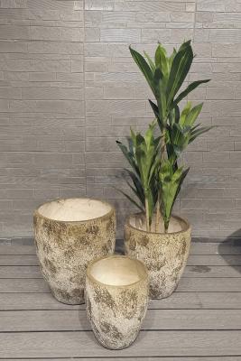 China Tall Earthy Tone Round Fiber Clay Lightweight Durable Rooftop Garden Pot for sale