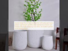 vaso de fibra de argila redondo branco neutro com padrão geométrico radial leve durável baixa manutenção vaso de flores projeto de paisagismo de jardim decoração de escritório shopping hotel Villa feriado