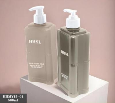 China Customized Plastic Luxury Shampoo Bottles 500ml PET Bottle for sale