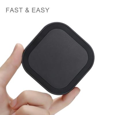 China 10W Qi Fast Wireless Charging Pad for Samsung Galaxy S9/S8/S8+/S7Edge 7.5W Ultra Thin Wireless Charger for iPhone X/8/8P for sale