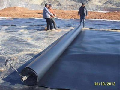 Китай Geocell покрывает линию штранг-прессования листа Geomembrane HDPE водоустойчивую продается