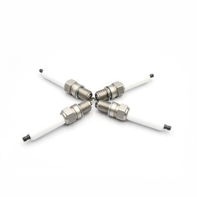 China Experiencia inigualable con la bujía de la antorcha R5B12-77C para los motores GUASCOR GE JENBACHER PERKINS SUPERIOR WARTSILA y WAUKESHA en venta