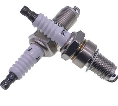 China Brandstofbesparings Autobougies F7TC Gelijkwaardige F6tc Wr7dc + w20ep-U Te koop