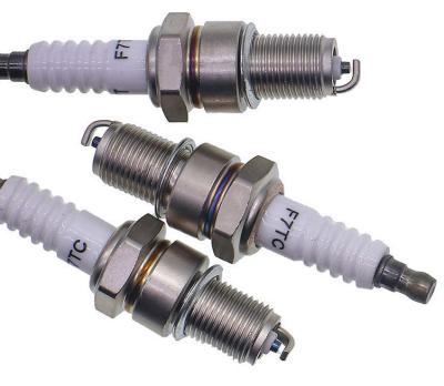 China Brandstofbesparings Autobougies F7TC Gelijkwaardige F6tc Wr7dc + w20ep-U Te koop