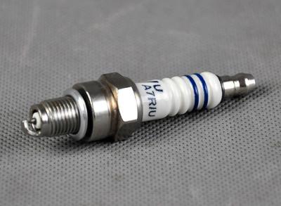 China De motorfietsbougie heeft iridium gouden en gewone bougie, die beter is dan NGK Bosch Te koop