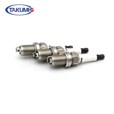 中国 5304 5303 3764 BKR5EIX-11 FR8DC RC10YC BKR6EIX-11 AG54 BKR6EGP PK20TT K6RTCのための自動点火プラグIK20 IK16 販売のため