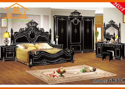 China New fashioned real leather Romantic style 5-star hotel king expensive cheap antique antique reproduction bedroom sets for sale