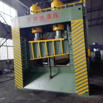 Cina Equipaggiamento per la confezionatura dei rifiuti di metallo robusto 20 secondi Tempo di ciclo per la gestione dei rifiuti in vendita