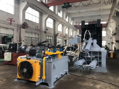 Cina Pressa imballatrice per rottami metallici in acciaio, design personalizzato, metodi di scarico balle a espulsione in vendita