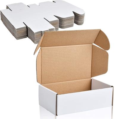 China Compression-resistant White Small Rectangular Corrugated Box for sale