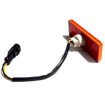 China Buslicht 24V Gele LED zijdelingse lichten voor vrachtwagens OE nr. 3716-00245 Te koop