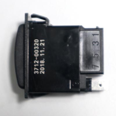China OE NO. 3712-00320 Interruptor de rocker de control de luz para piezas de autobús King Long JK982-210A en venta