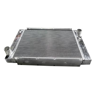 Cina Radiatore di raffreddamento del motore dell'autobus a prestazioni ottimali per Higer KLQ6606 2015-2016 in vendita
