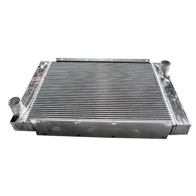 China 1301-04898 OE NO. Aluminium radiator voor motoren voor bussen Te koop