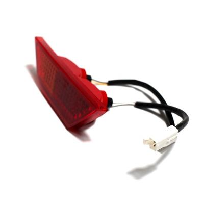 Cina Disponibilità speciale Rosso Altro semaforo posteriore dell'autobus 4114-00096 4114-00097 4111-00038 4107-00019 in vendita