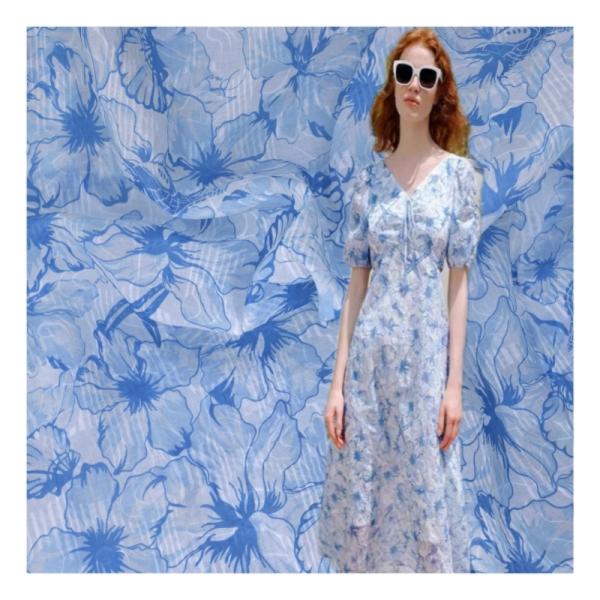 Quality Hot Selling Lightweight Soft Breathable Salt Shrinkage Textile for Trendy Flowy Dress for sale