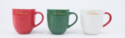 China Embossed Cable Knit Merry Christmas Ceramic Mug 3-Piece Set, Classic Red Green White Holiday Textured Coffee Cups for sale