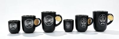 China Halloween Black Ceramic Mug Set, Multi-Size Vintage Stamp Halloween & Boo Candle Print Coffee Cups with Decor Gold Hang Tags for Fall Party & Holiday Gift for sale