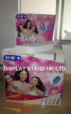 中国 ソックスのための POP のボール紙のフロア・ディスプレイの立場 販売のため