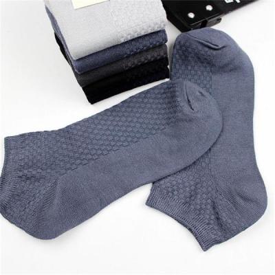 China Cheap plain color ankle socks for men for sale