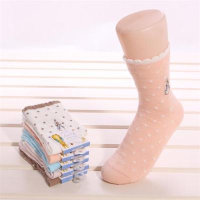 China Delicate patterned socks with cartoon embroiderying logo for women for sale
